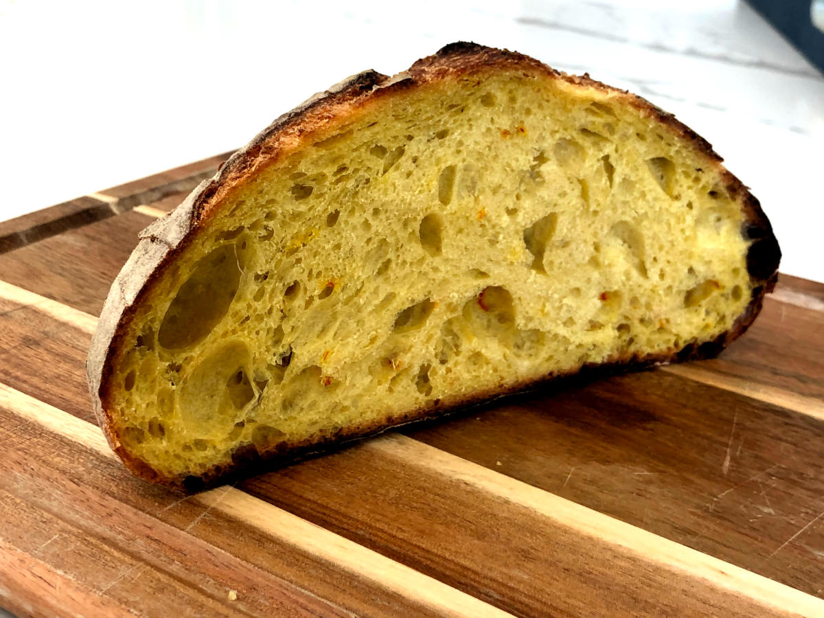 Saffron Bread - The Flavor Dance